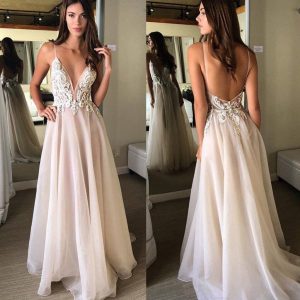 How to Choose the Perfect Prom Dress – Fashion Digger